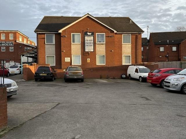 Room at Newlands Road, Middlesbrough