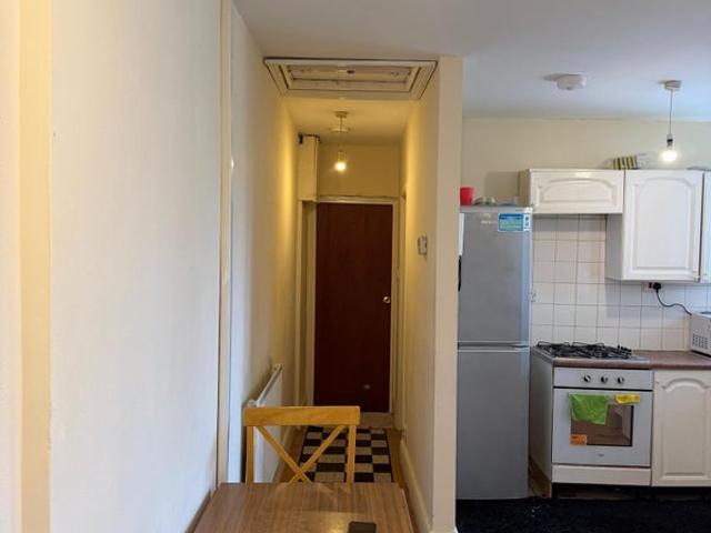 Room at Newport Road, Cardiff