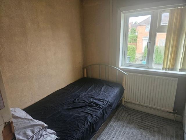Room at Newquay Road, Bristol