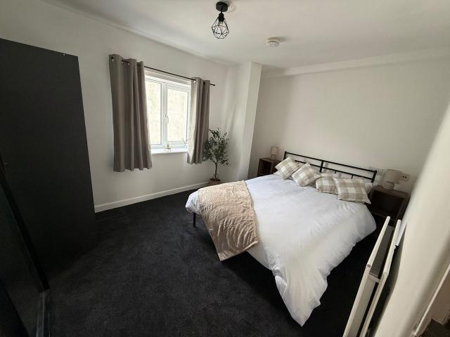 Room at Newton Road, Warrington