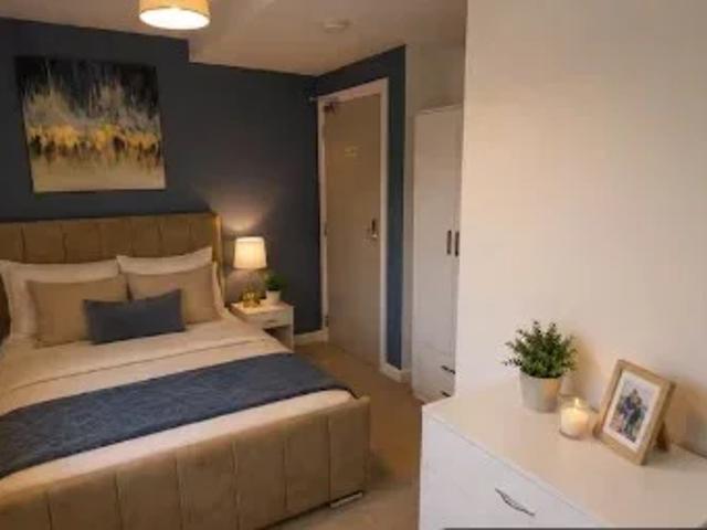 Room at Nether Hall Avenue, Kirklees