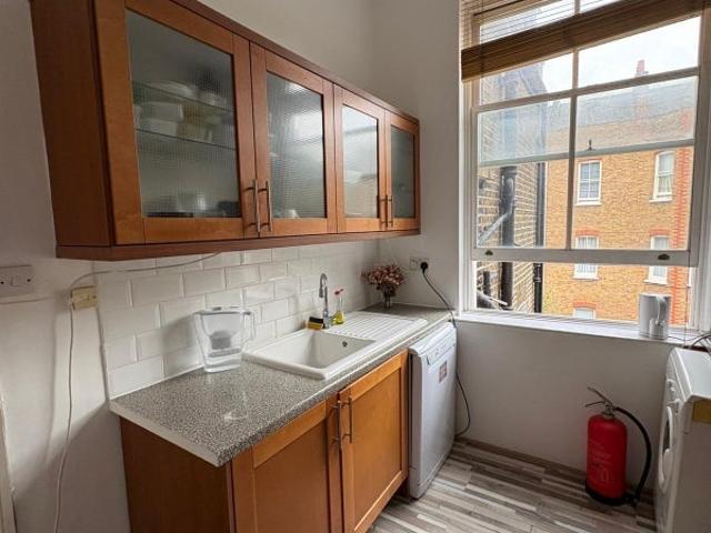 Room at Nevern Square, Greater London