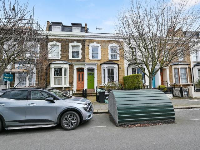 Room at Nevill Road, Greater London