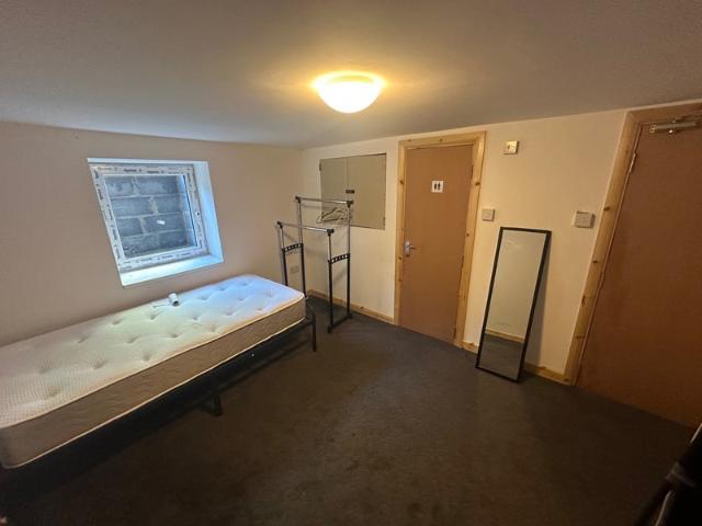 Room at Neville Street, Wakefield