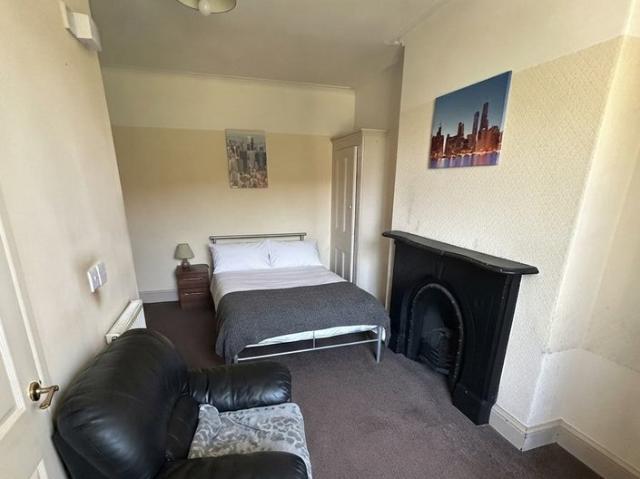Room at Neville Road, Crosby