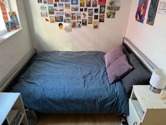 Room at Nicholson Street, Greater London