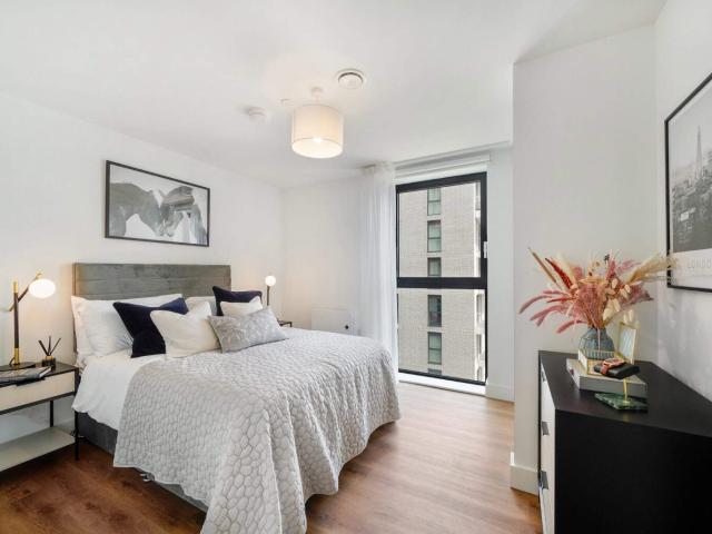 Room at Nicholsons Lane, Maidenhead