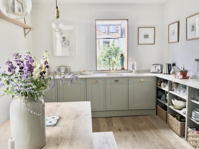 Room at Nightingale Lane, Greater London
