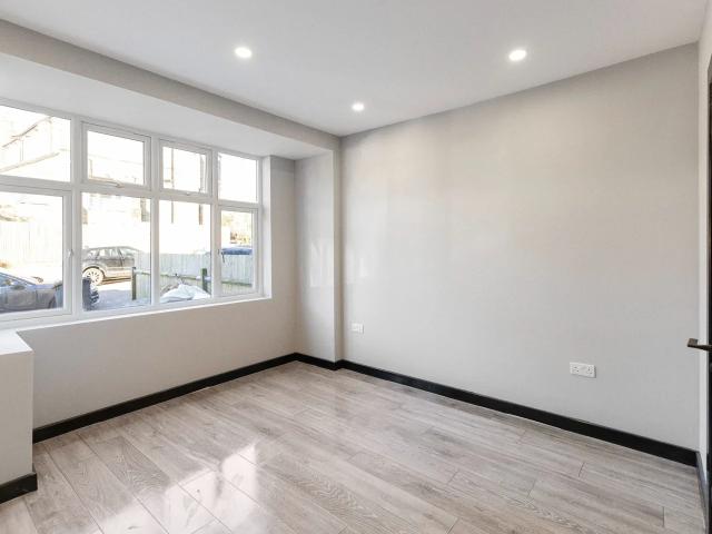 Room at Niederwald Road, Greater London