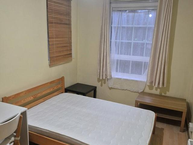 Room at Nile Street, Greater London
