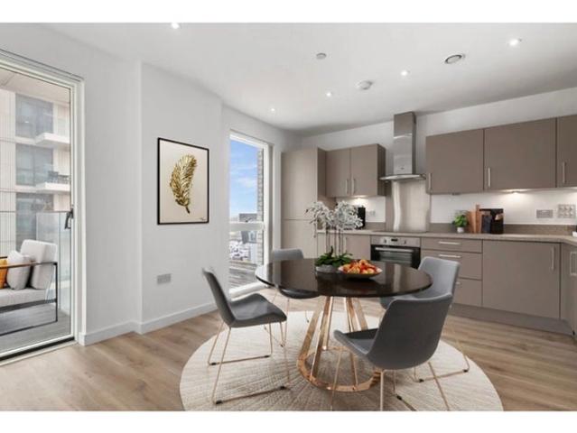 Room at Nine Elms Lane, Greater London