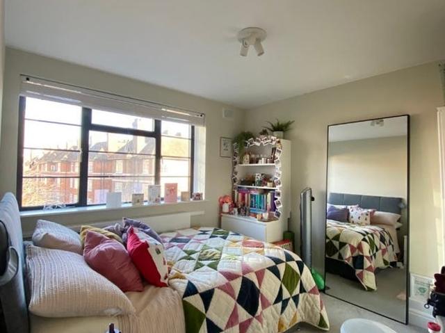 Room at Nine Elms Lane, Greater London