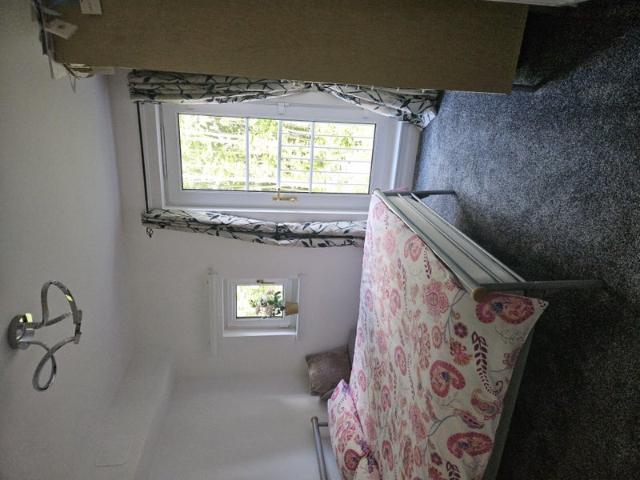 Room at Nitshill Road, Glasgow