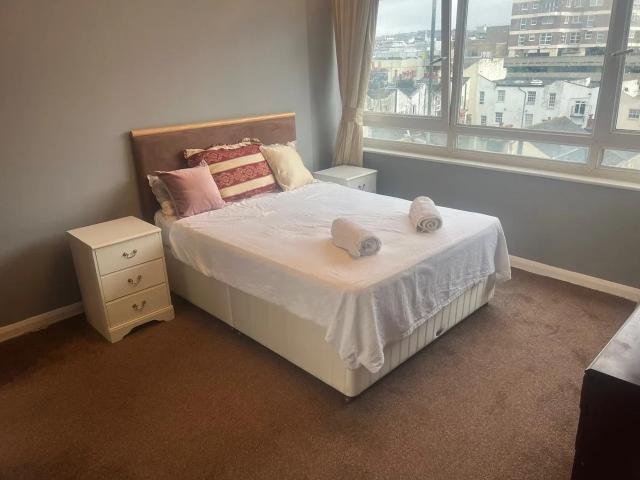 Room at Nizells Avenue, Hove