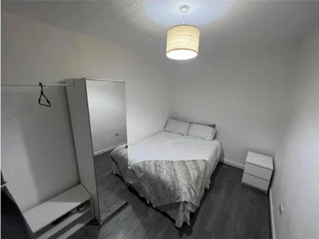 Room at Noel Street, Nottingham