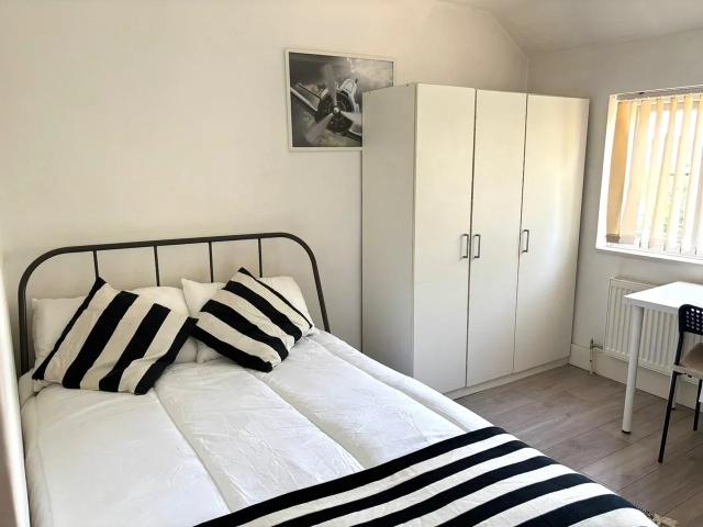 Room at Norman Road, Greater London