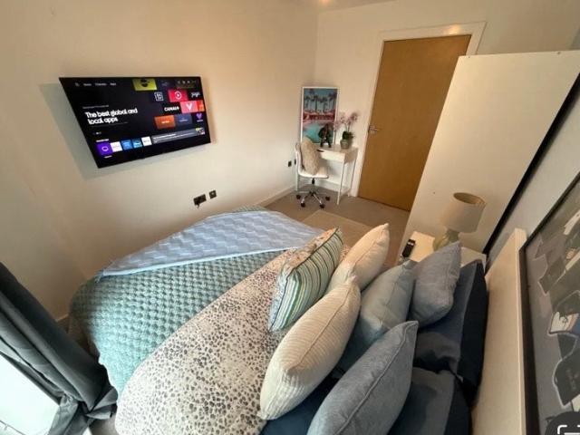 Room at Norman Road, Greater London