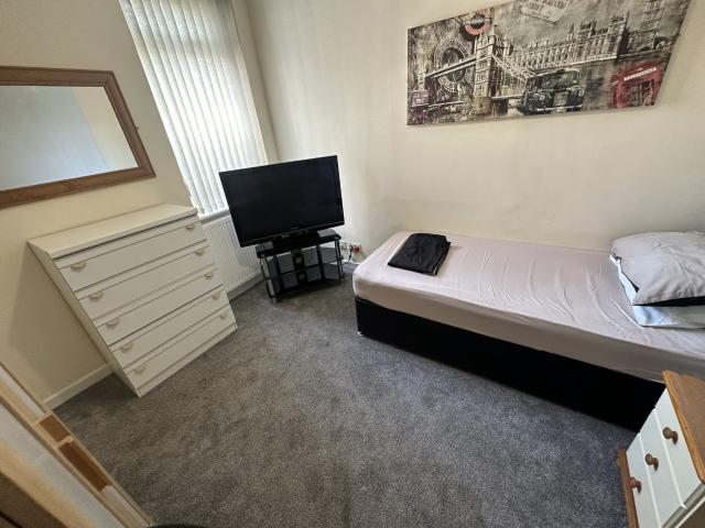 Room at Nora Street, Warrington