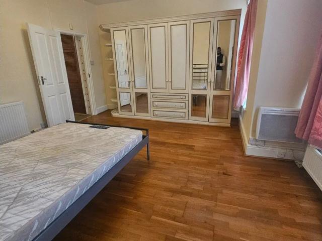 Room at Norfolk Road, Greater London