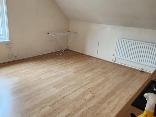 Room at Norfolk Road, Sheffield