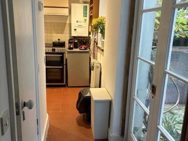 Room at North Gower Street, Greater London
