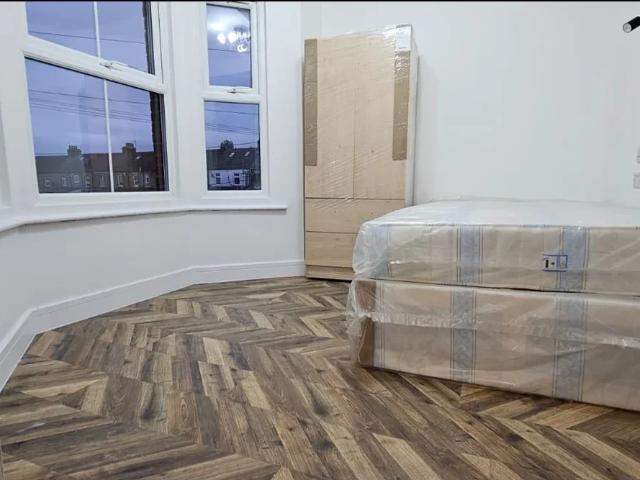 Room at North Road, Greater London