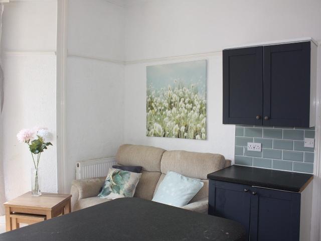 Room at North Road West, Plymouth