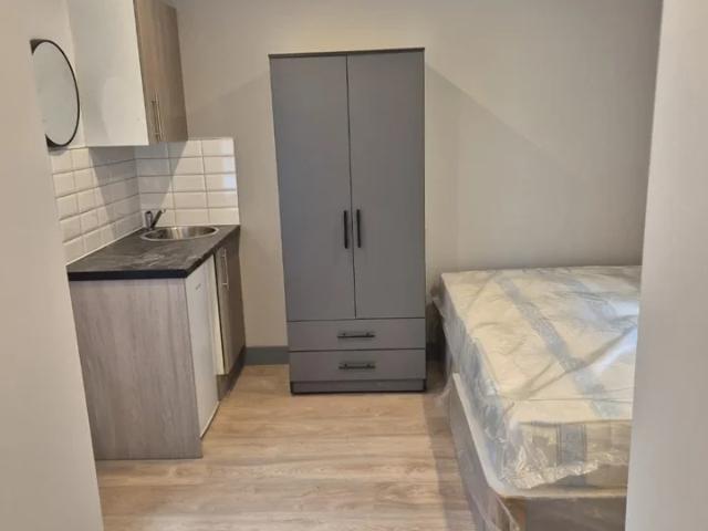 Room at North Street, Worthing