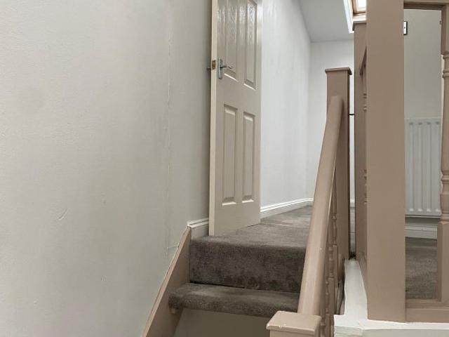 Room at North Street, Bristol