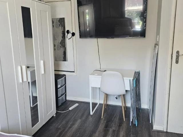 Room at North Street, Dudley