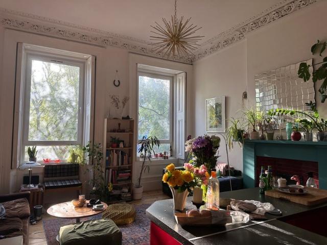Room at North Street, Glasgow