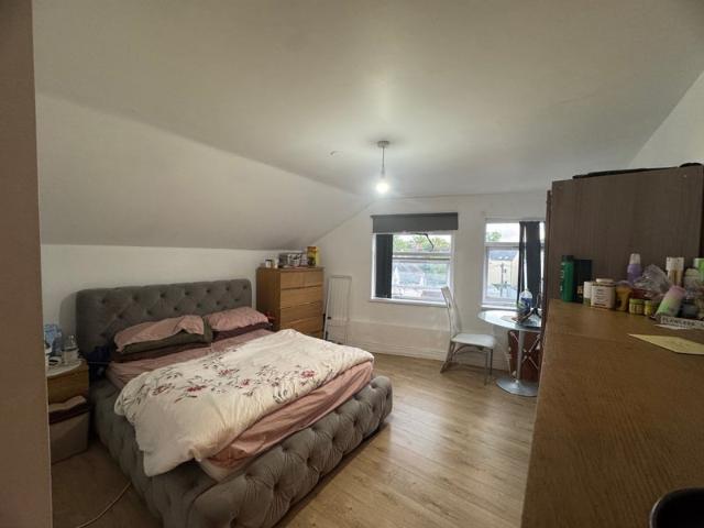 Room at Northcote Street, Cardiff