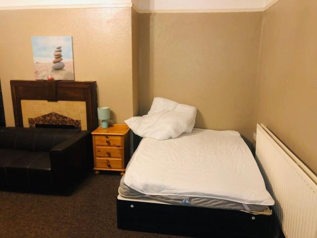 Room at Northampton Road, Harborough
