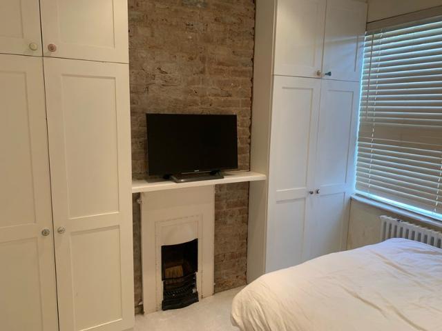 Room at Northborough Road, Greater London