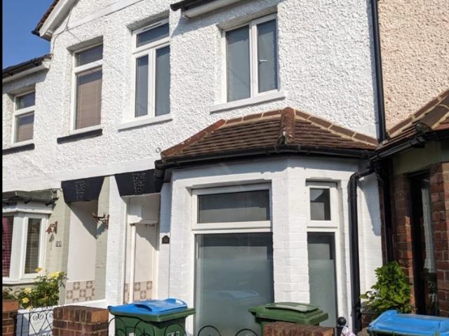 Room at Northern Road, Aylesbury