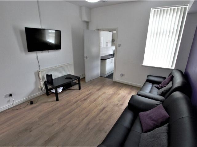 Room at Northfield Road, Coventry
