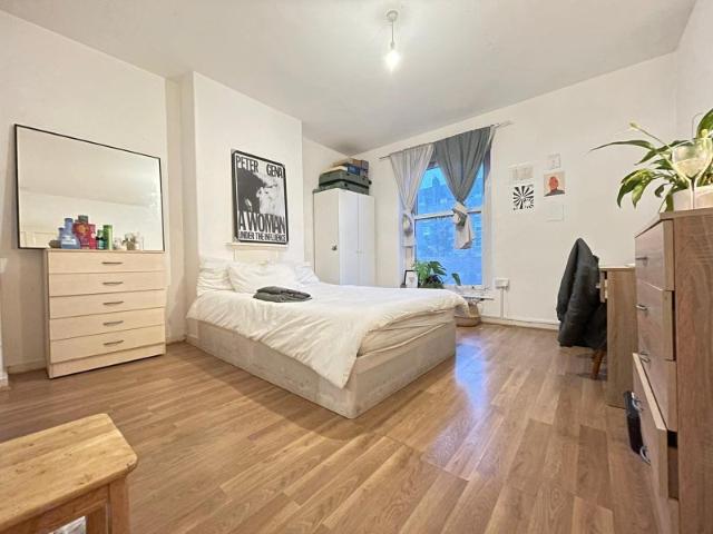 Room at Northwold Road, Greater London
