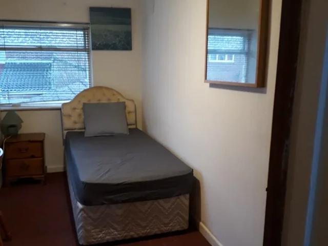 Room at Northumberland Road, Southampton