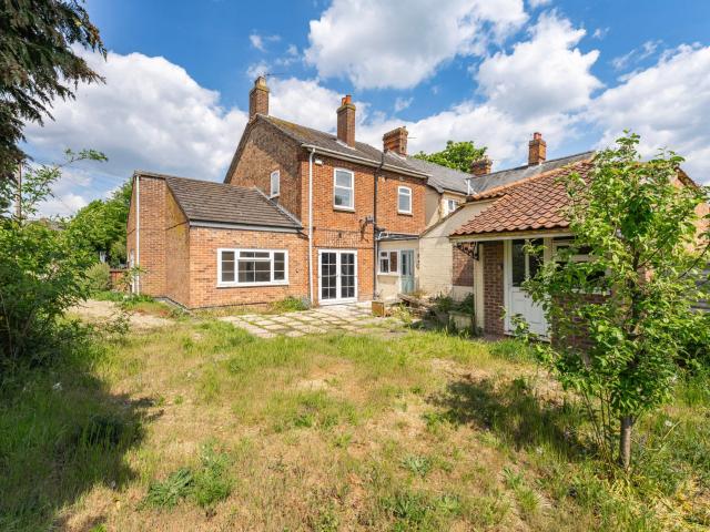 Room at Norwich Road, Breckland District