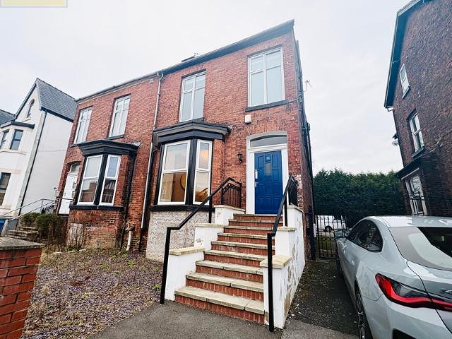 Room at Norwood Road, Trafford