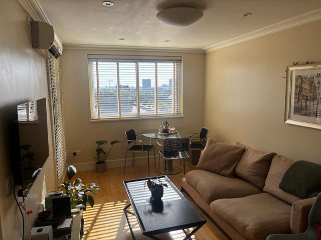 Room at Notting Hill Gate, Greater London