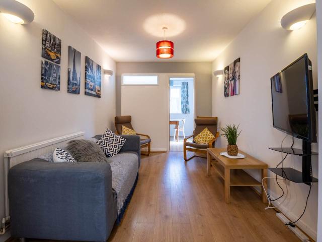Room at Otham Close, Canterbury