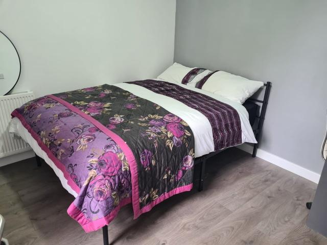 Room at Otway Street, Preston