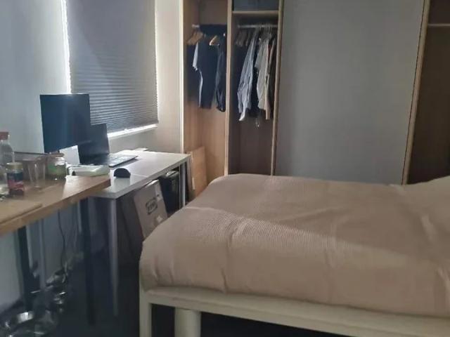 Room at Otterden Street, Greater London
