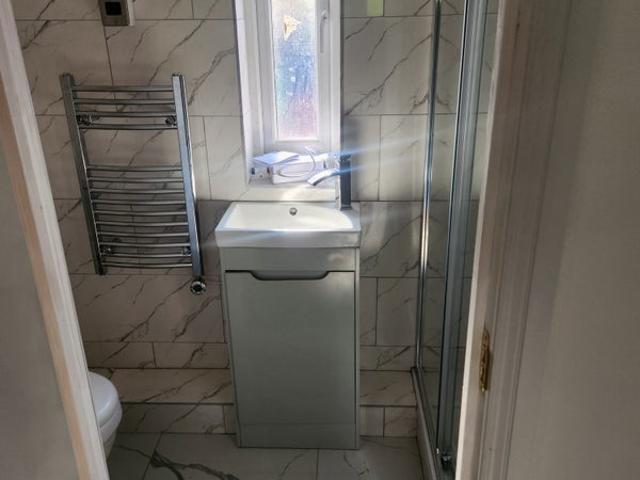 Room at Oxford Way, Sandwell