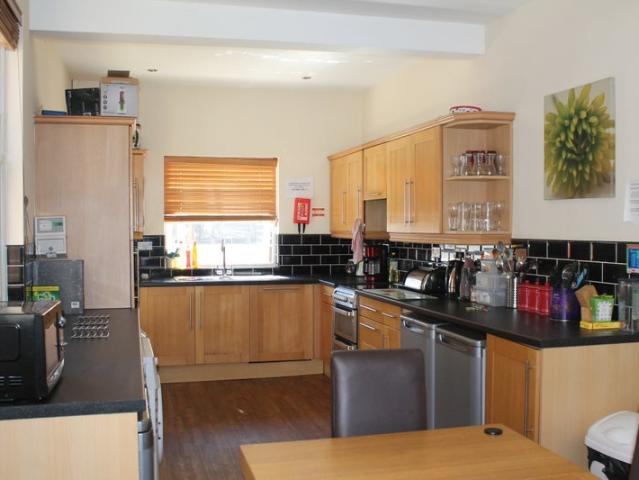 Room at Oxford Gardens, Stafford