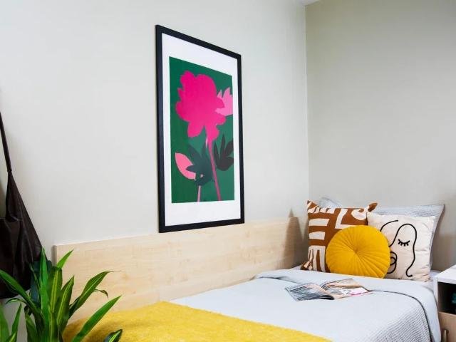 Room at Oxford Road, Bournemouth