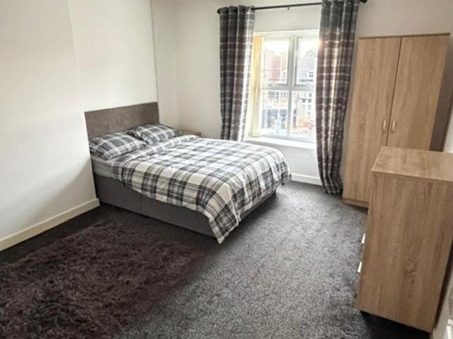 Room at Oxton Street, Liverpool