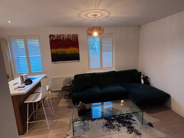 Room at Oak Lane, Windsor