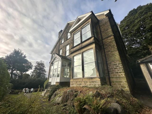 Room at Oak Park, Sheffield